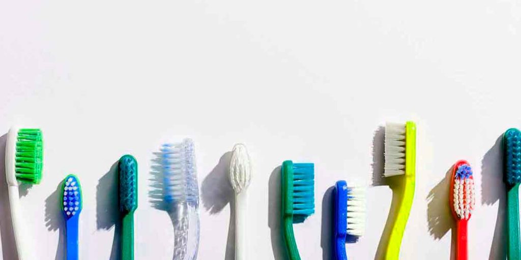 Types of Toothbrush Bristles To Know for Better Dental Hygiene - Legal ...